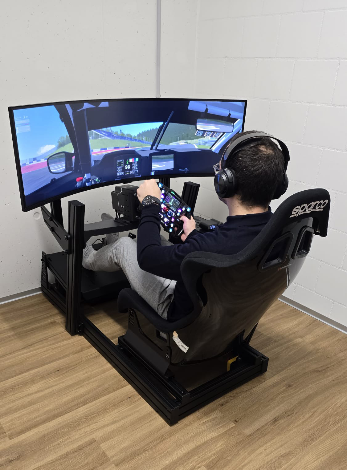 Ausstellungsmodell - Pro Sim Racing Rig | Hybracing für Profis
